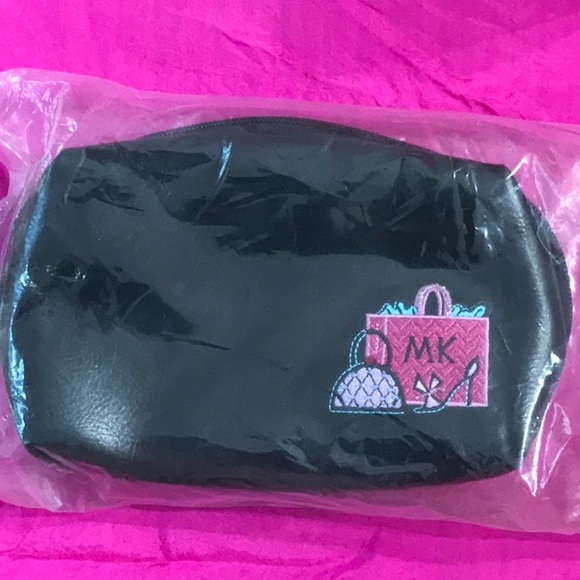 Mary Kay | Bags | Mary Kay Cosmetic Clutch Wallet Brand New | Poshmark